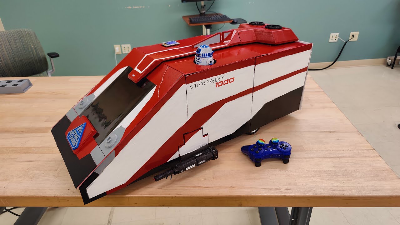 Star Tours Ride Vehicle Model - Full Behind-the-Scenes Build - YouTube