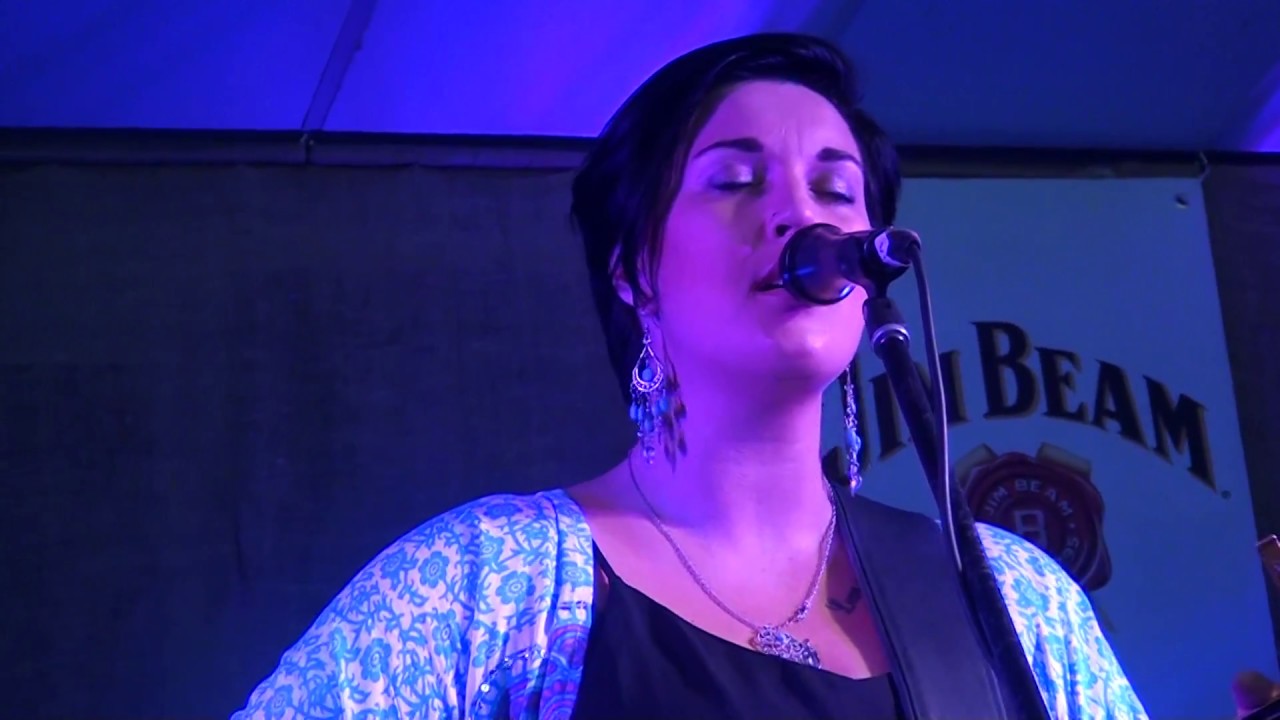 Rebecca Lee Nye - Back To Love - YouTube
