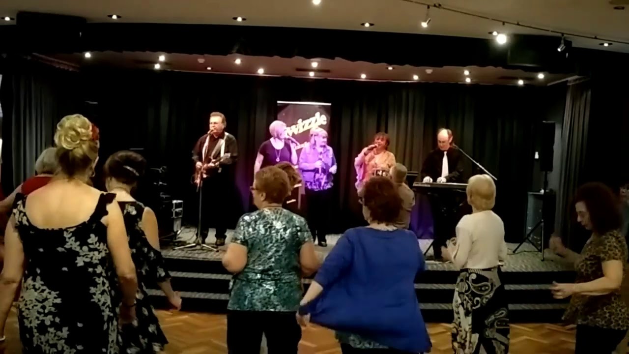 Alan Casey Entertainment Agency - Ph: 1300 666 286 - YouTube