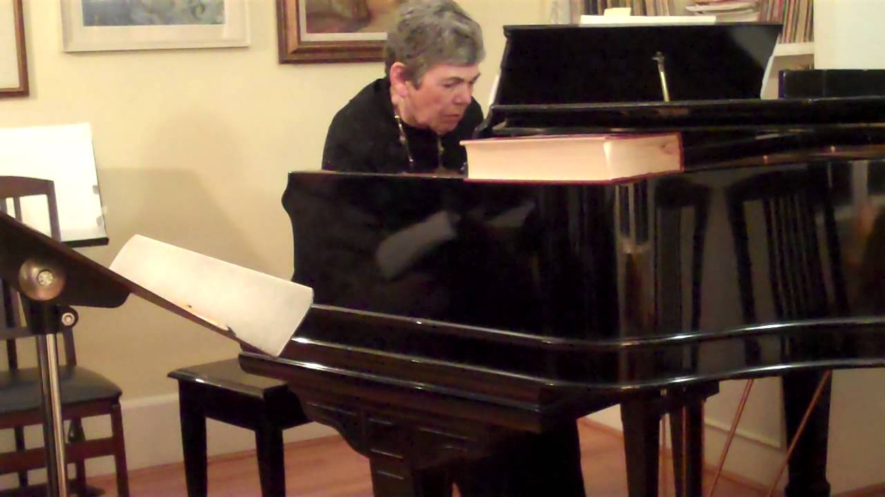 Victoria Griswold performs Max Kowalski, Opus 6.no 1 Andante - YouTube