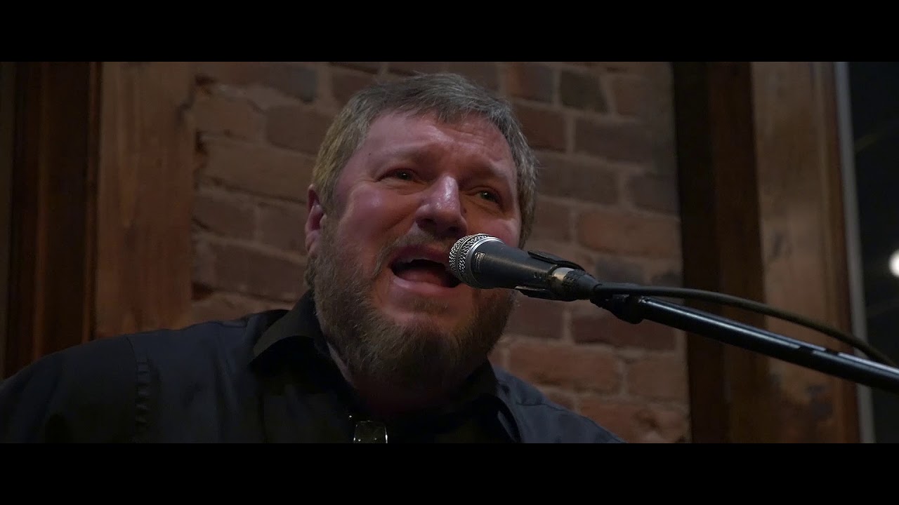 Harris Brothers Live at The Grind - YouTube