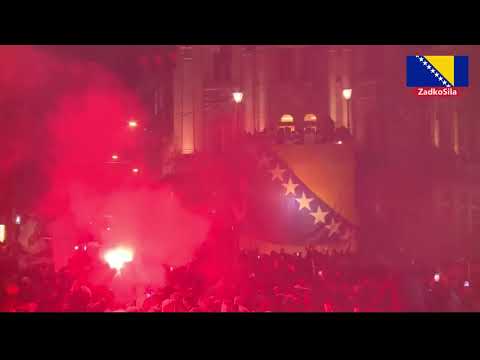 Doček Zmajeva ispred Vječne vatre: Desetine hiljada navijača proslavilo plasman na Mundijal ^^part2