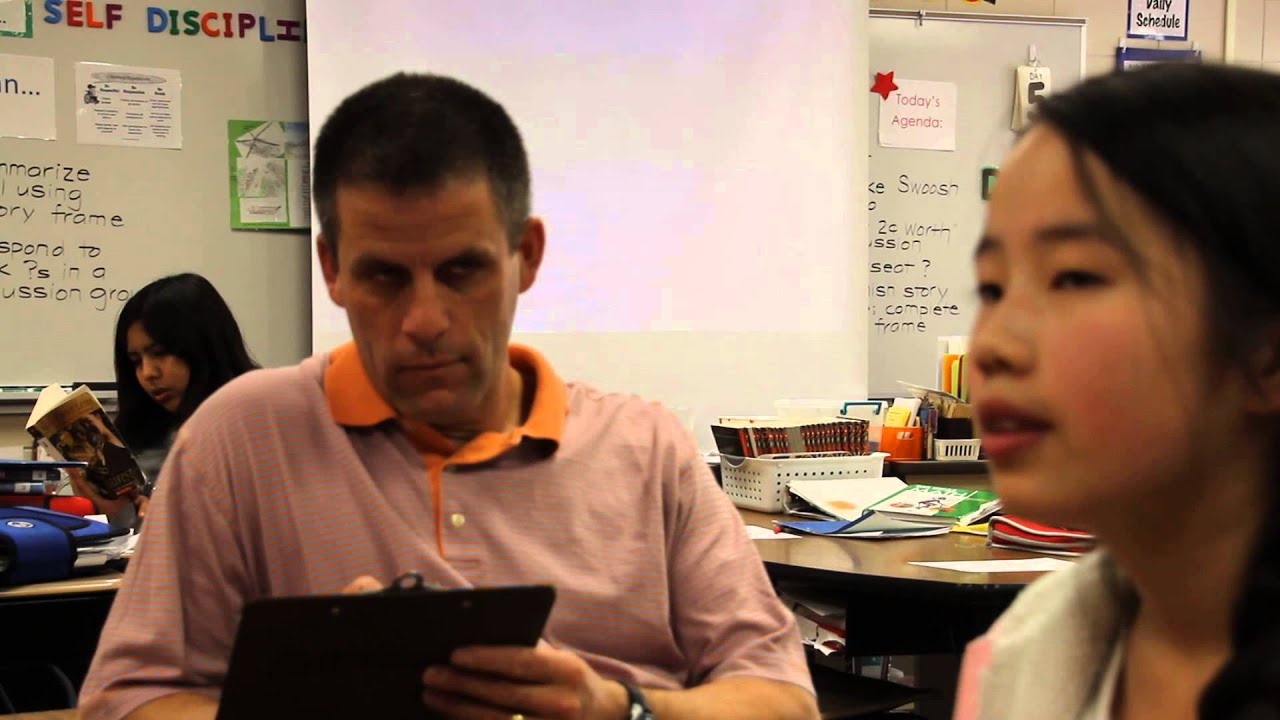 Kaying Vang recites 177 numbers of Pi - YouTube