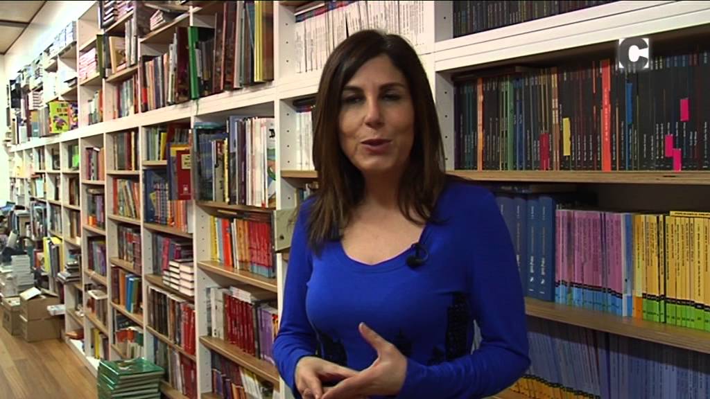 04x05.Con voz propia: María Solar - YouTube