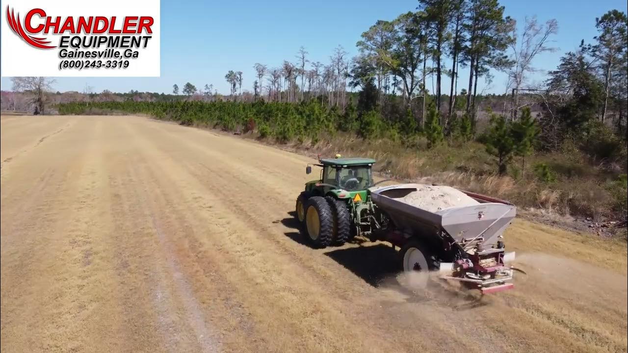 Chandler Equipment Row Crop Fertilizer and Lime Spreader AT-FTLH-EXW - YouTube