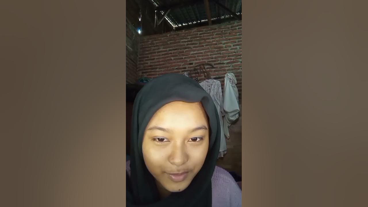 Ujian Praktek Informatika membuat Vlog ajeng 9a - YouTube