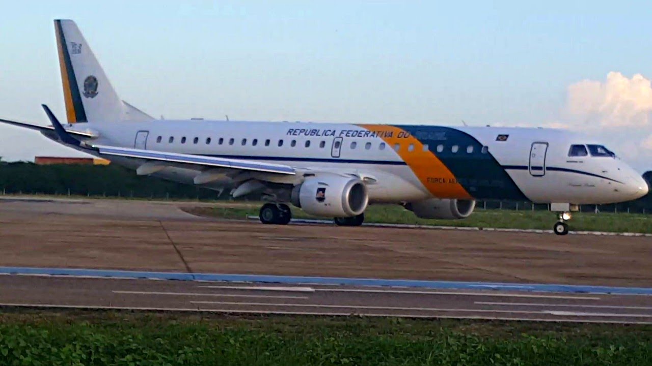 aeronave presidencial Embraer 190 (VC-2) da força aérea brasileira ...