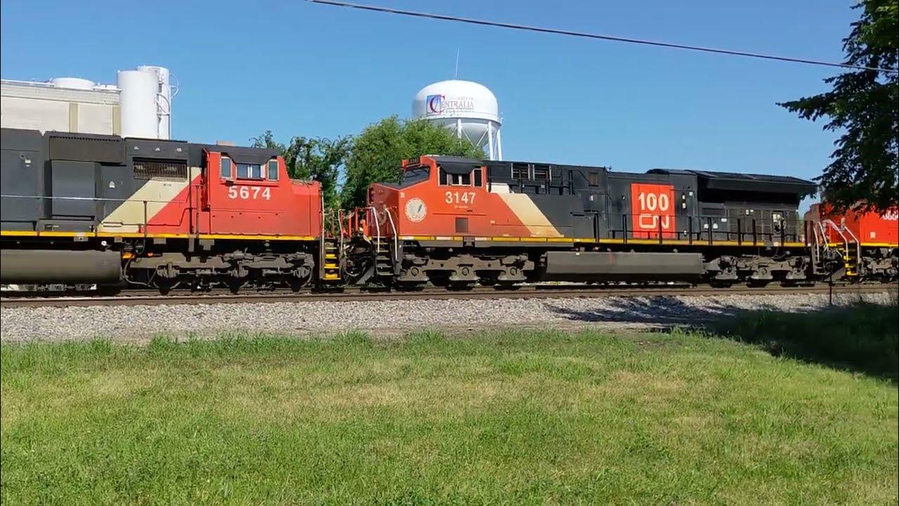 Long CN Grain Train Meets BNSF Yard Job - YouTube