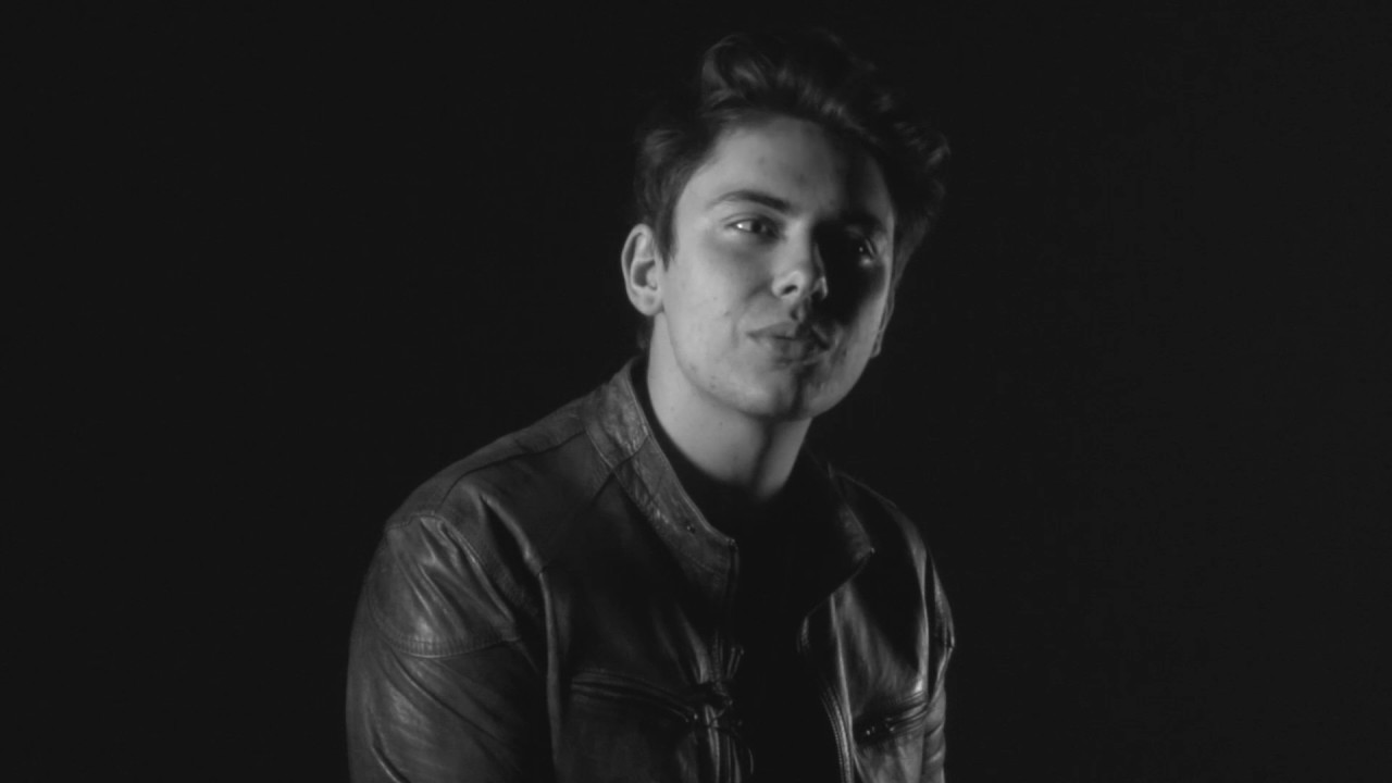 Up Close With: Julian Graham - YouTube