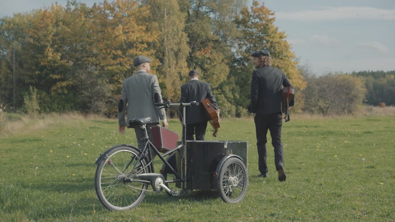 Nordic - Chicken/Hen (official video) - YouTube