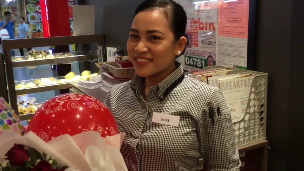 Sweet birthday surprise at Max’s Restaurant - YouTube