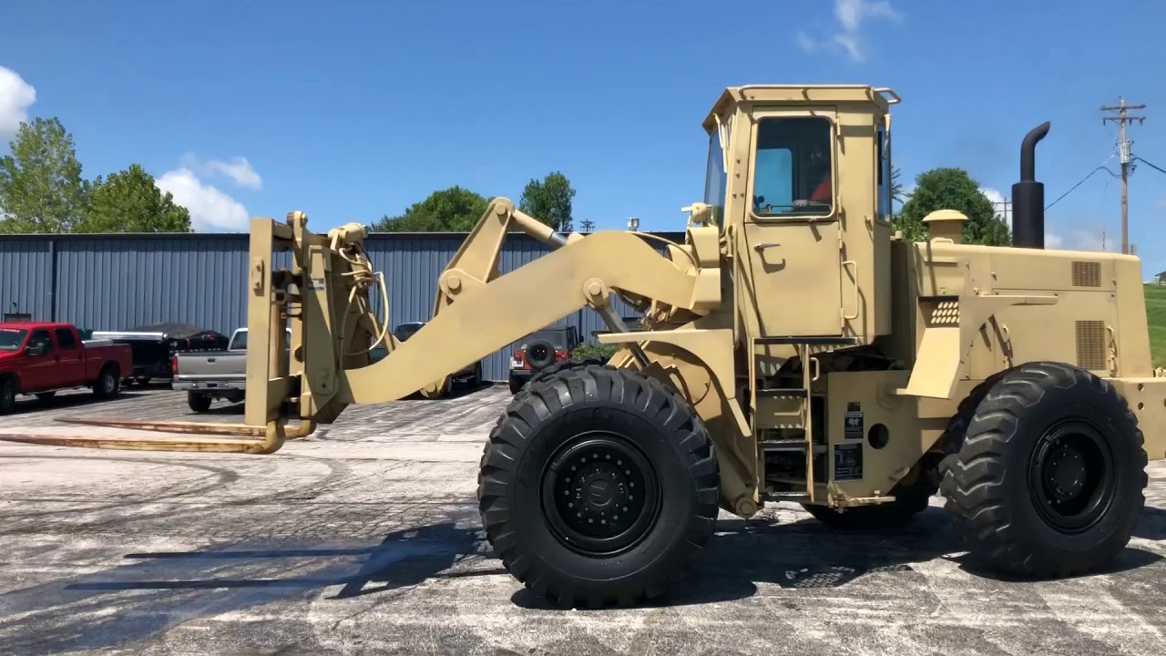 FOR SALE 1985 INTERNATIONAL HARVESTER M10A ROUGH TERRAIN FORKLIFT - YouTube