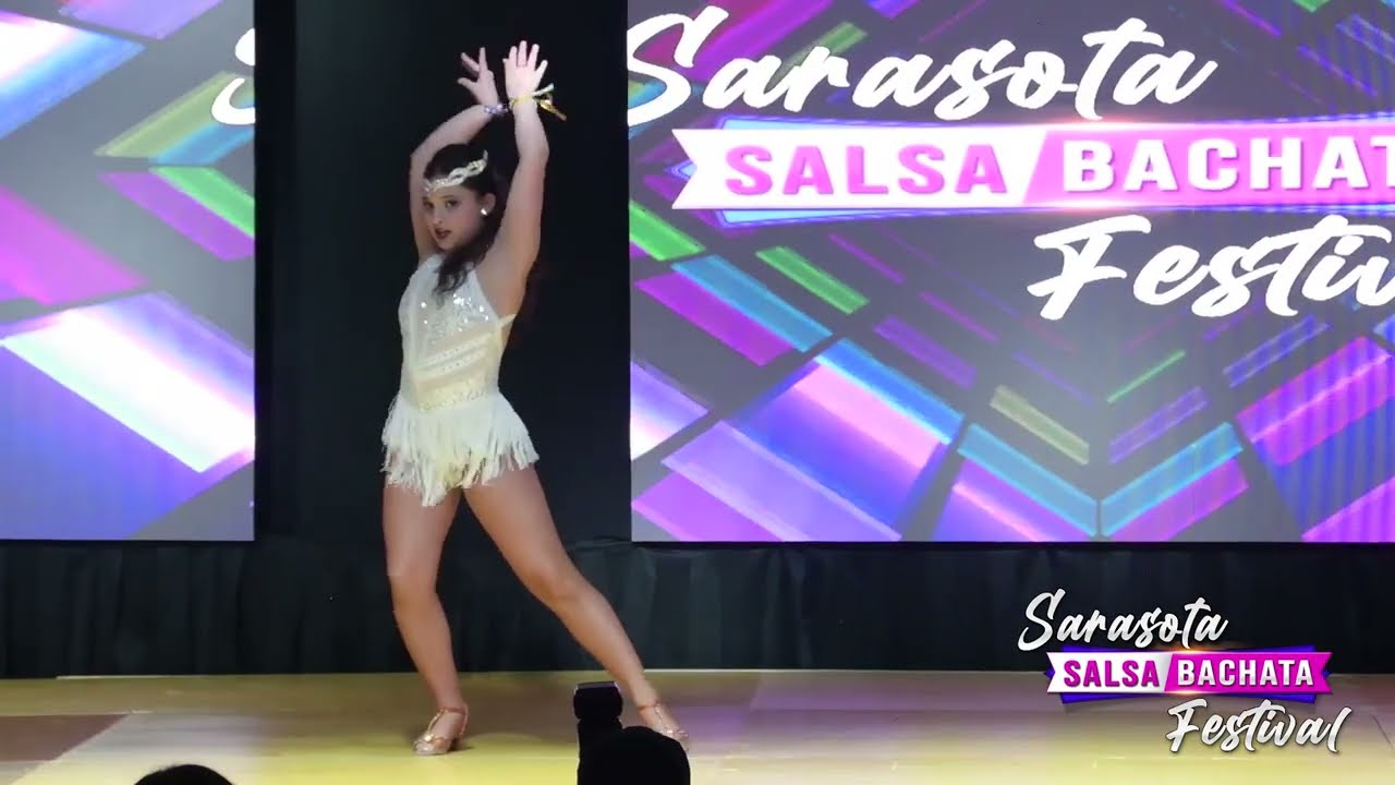Juliana Rivera at Sarasota Salsa/Bachata Fest Friday Night Show 2022 ...