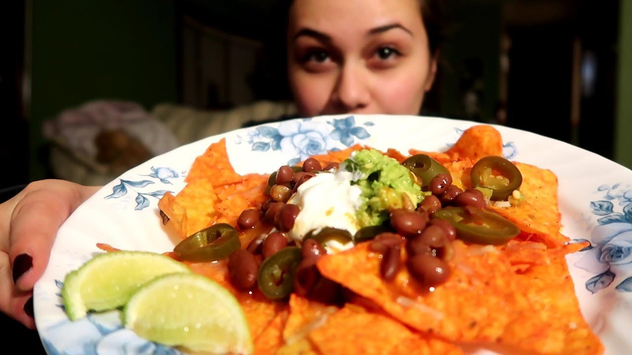 SPICY Nacho Dorito Nachos MUKBANG - YouTube