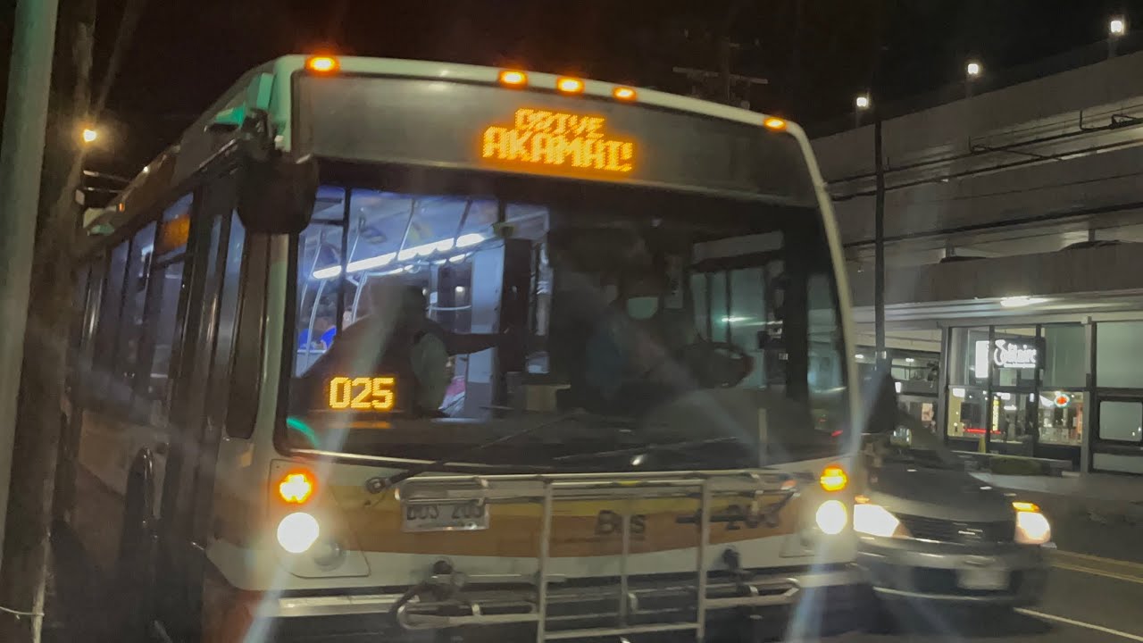 [TheBus, Honolulu 2010 NovaBus LFS] [Oahu] Honolulu Bus #203 Route 2 ...