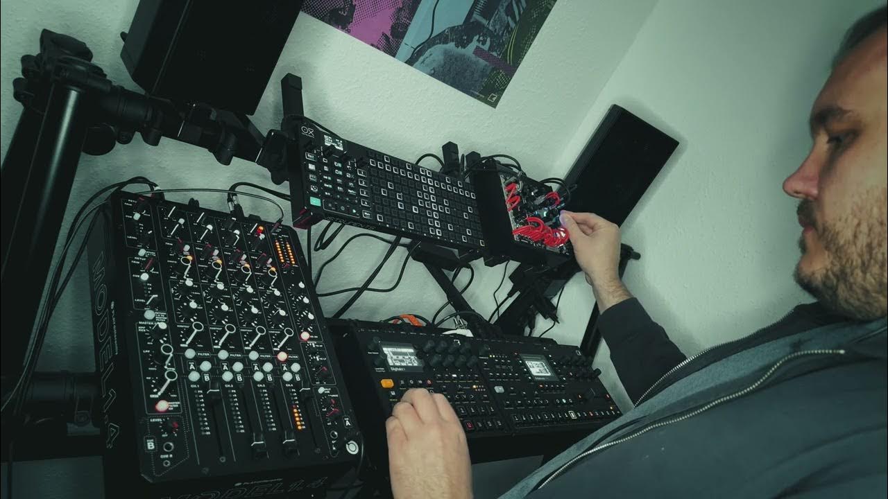 Elektron Digitakt 2 Techno with @oxiinstruments OXI ONE Sequencer and Meta FX - YouTube