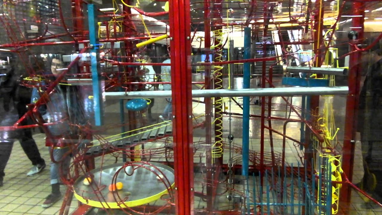 Audiokinetic Ball Machine Sculpture by George Rhoads - YouTube