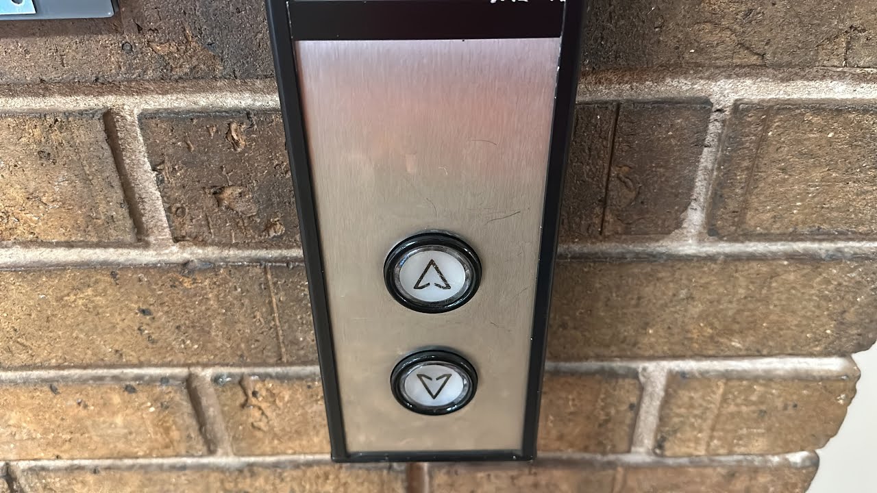 General Hydraulic Elevator in Howard Phillips Hall- University of ...