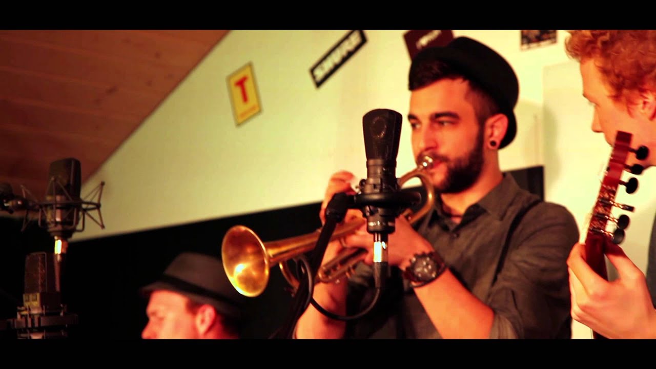 Fäaschtbänkler - All about that Bass, Lovers on the Sun, Nobody to love ...