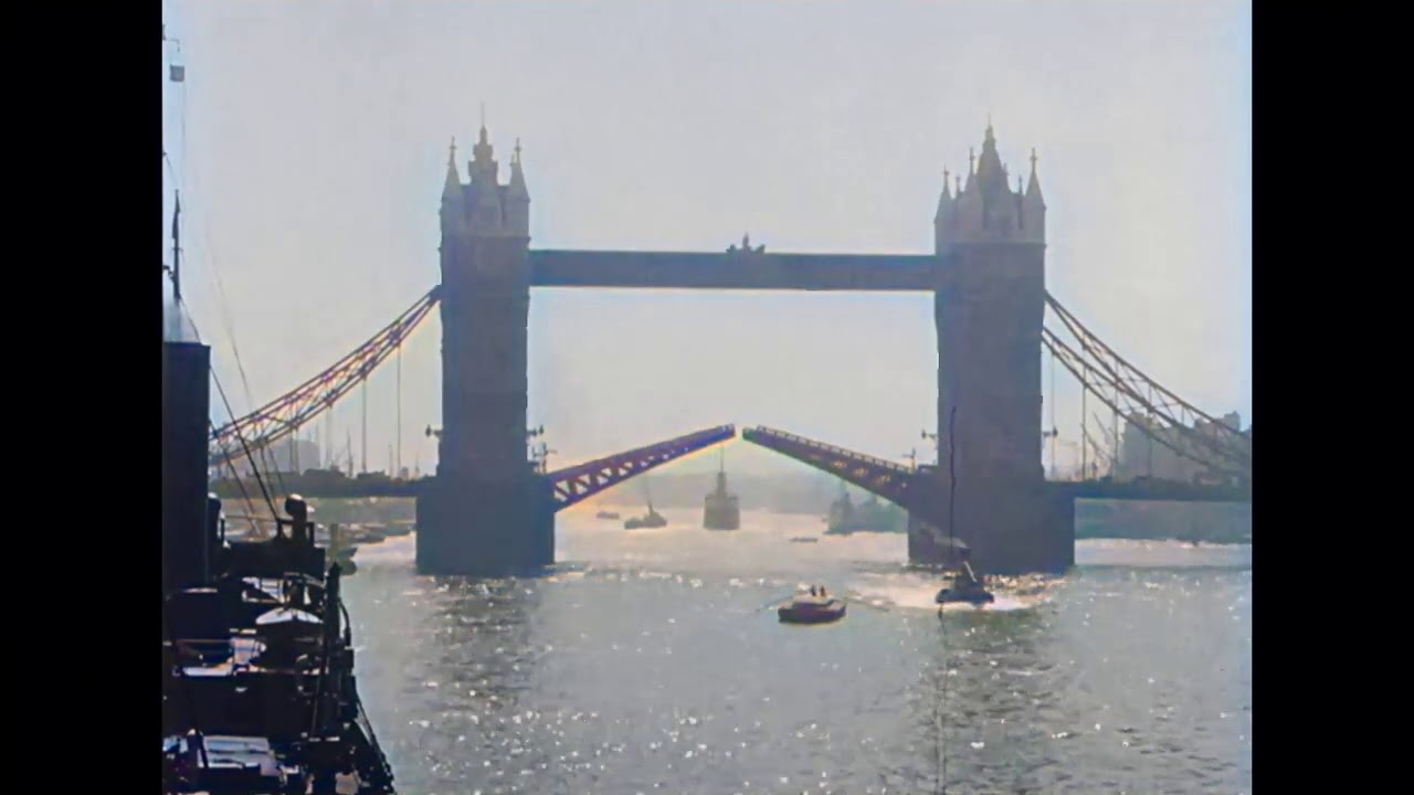 A Trip to London in 1928 in colour! [HD enhanced & AI colourized] - YouTube
