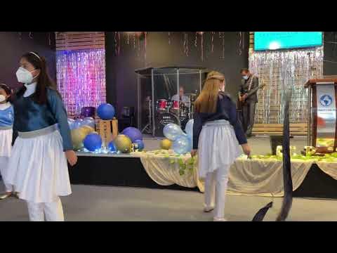 Una y otra vez Majo Y Dan. Danza Cristianos con Pasión - YouTube