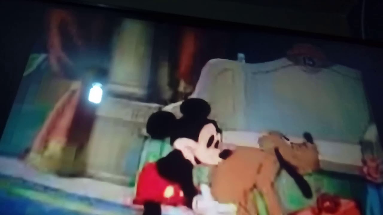 Mickey Mouse Society Dog Show - YouTube