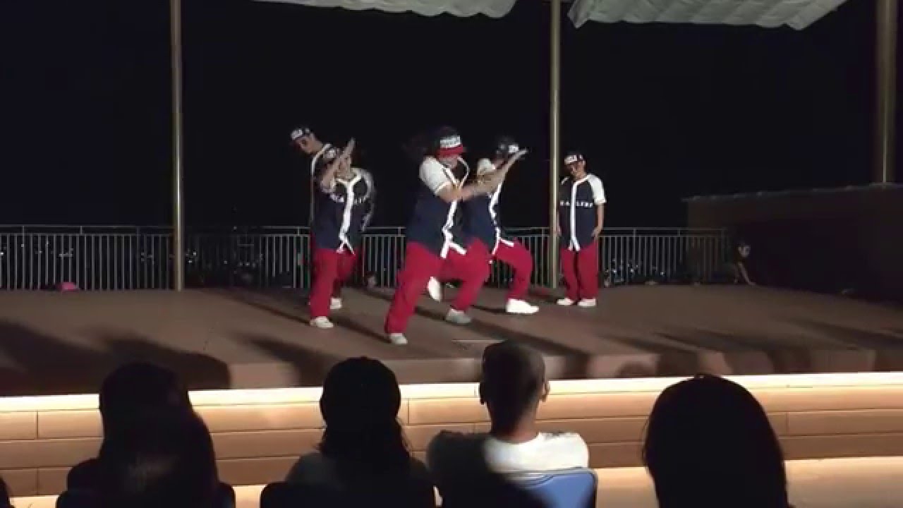 What's Up Akemi Dance Group Halloween Show Senpai - YouTube