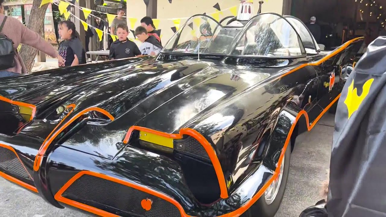 The Batmobile leads car parade through the Santa Ynez Valley - YouTube