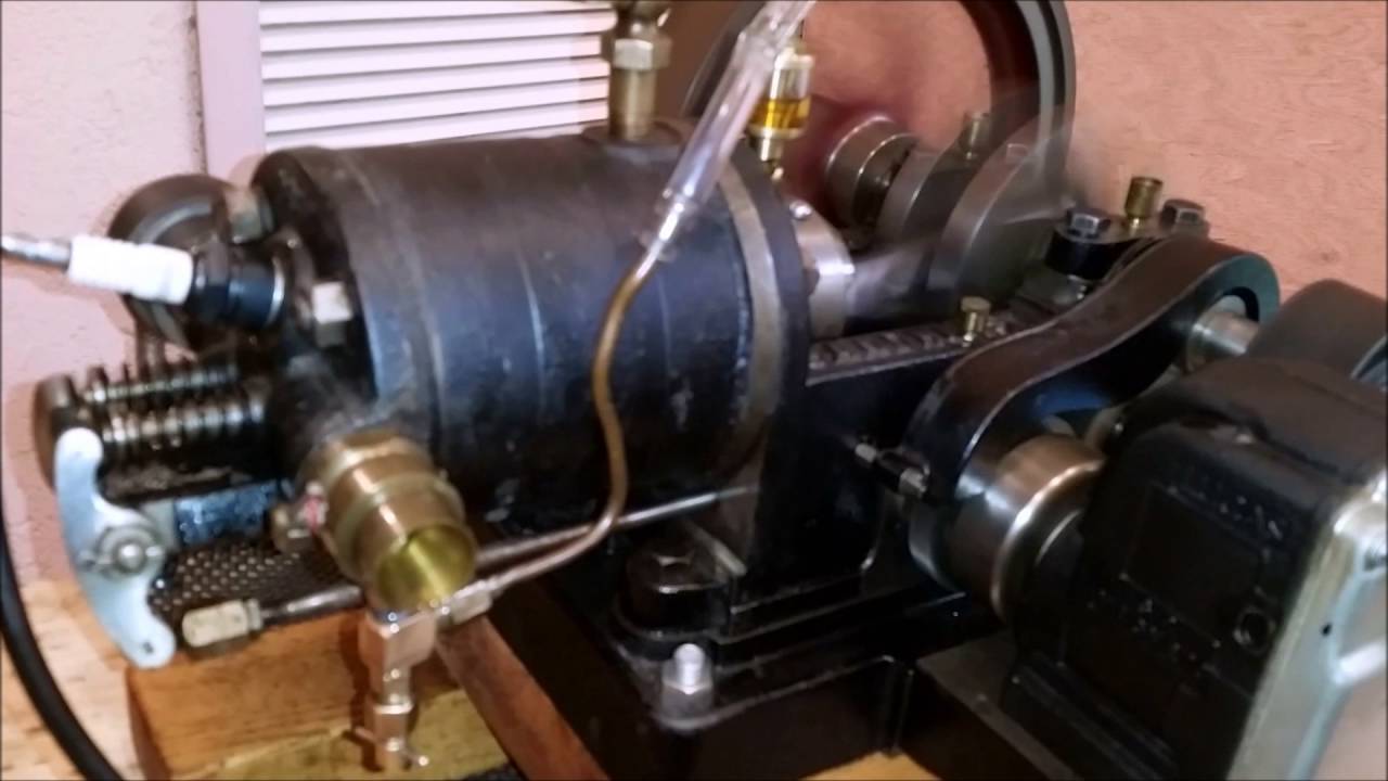 Stuart Sandhurst Gas Engine with Lucas Mag Test Starting - YouTube