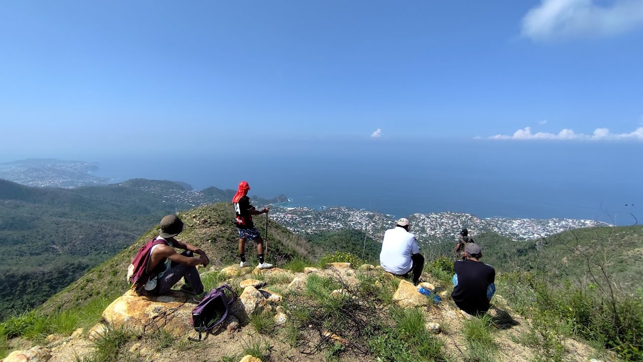 Aventura en el cerro de la jardín o cerro pelón //en la zona poniente ...