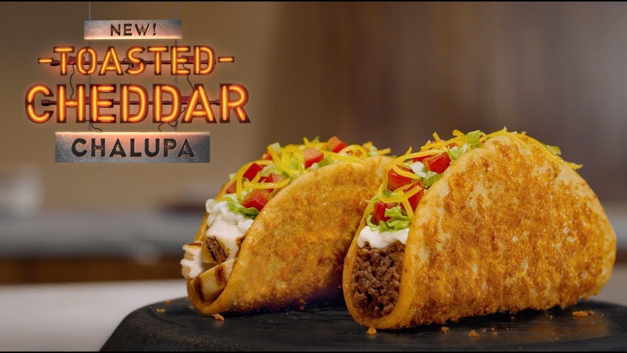 Toasted Cheddar Chalupa - Taco Bell 🌮🔔 - YouTube