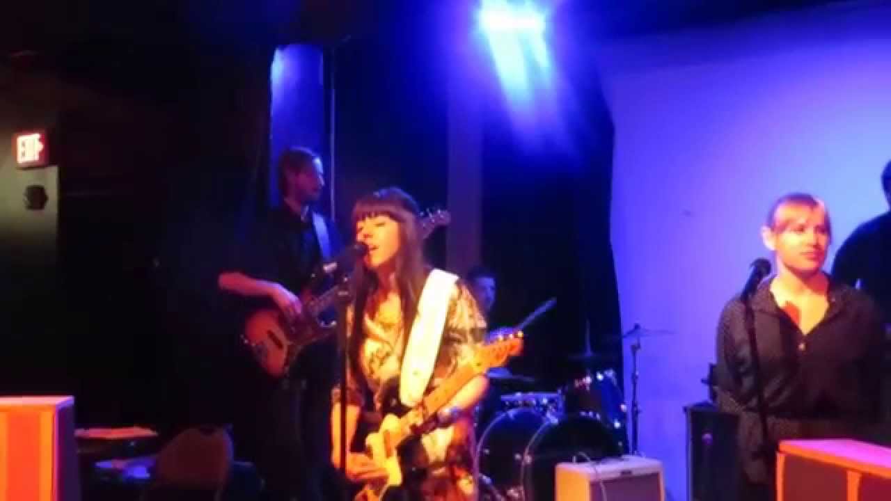 Old School Game Show ~ Ruby Rose Fox "The Pretender" - YouTube