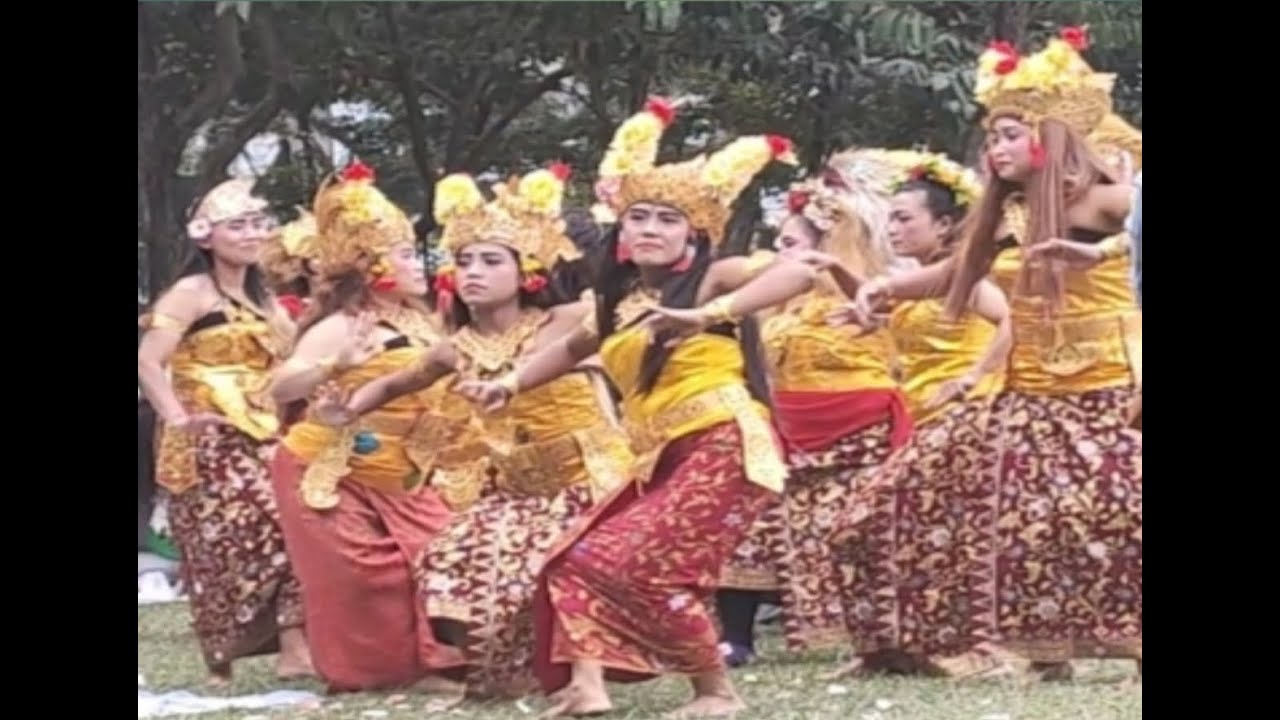 Kesenian Tari Budaya Tradisi Bali Leak Terkenal Di HongKong // Hiburan ...