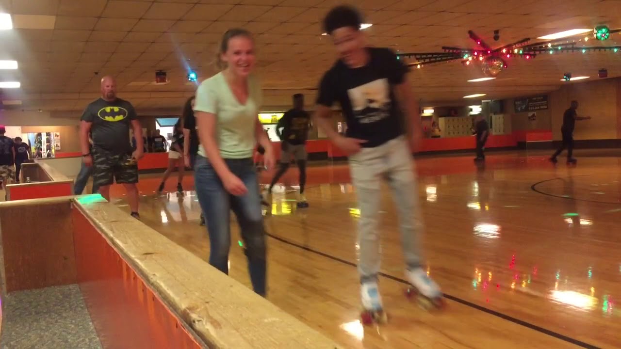 The Floor at the Steel City Shuffle Sk8 2018 - YouTube