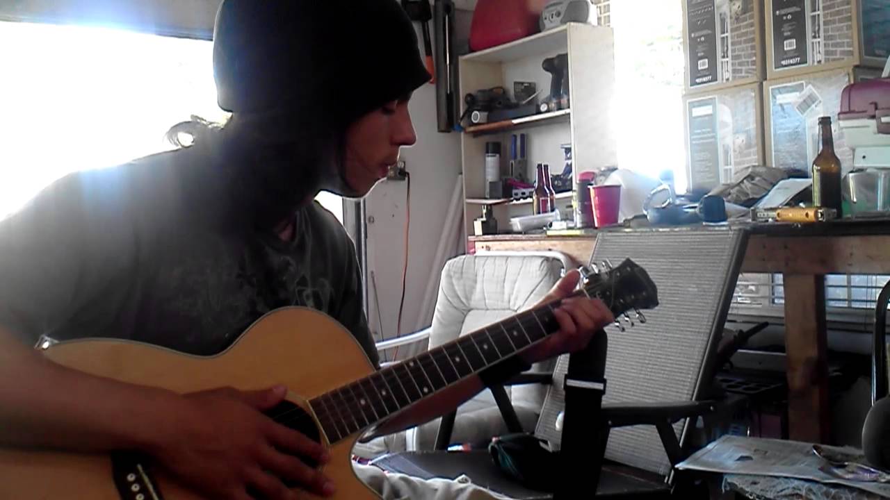 Ari playing guitar - YouTube