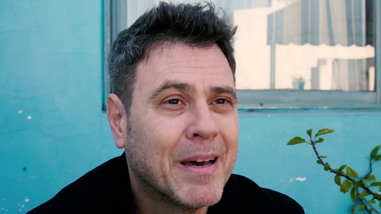 Testimonio - Gabriel Gabor - Carrera de Counseling - Holos - YouTube