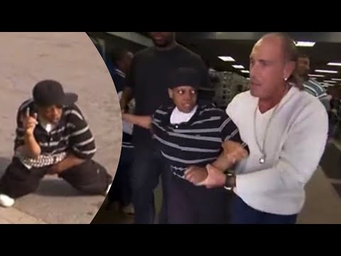 Hardcore Pawn - Crazy Woman Pees Outside Store