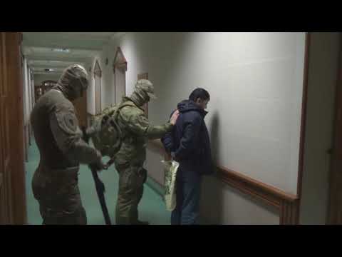 ФСБ задерживает членов ячейки террористической организации «Хизб ут-Тахрир» (запрещена в РФ)
