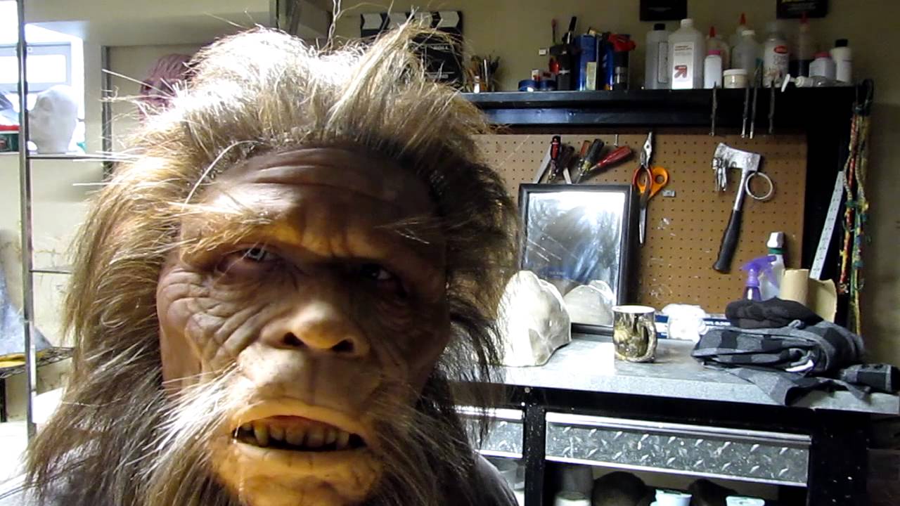 Bigfoot Animatronic mask, Cody Ruch Creature FX - YouTube
