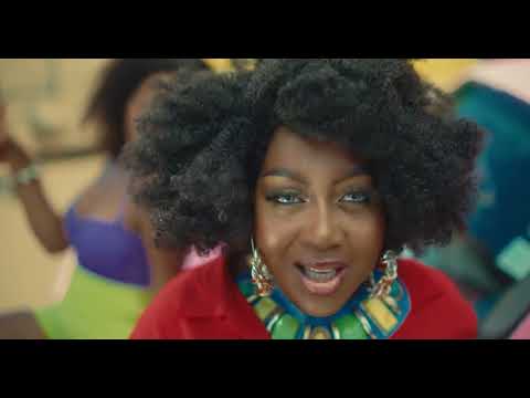 DAMA DO BLING - LYASUKA ( HI PUNCH!)  Feat THETHREE