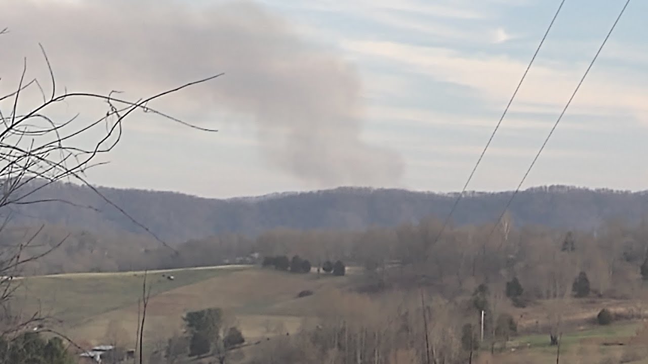 Forest Fire Smoke all over Lee County Virginia - YouTube