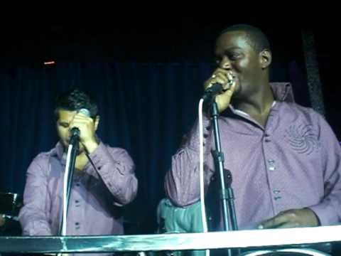 Grupo Niche en Coco Bongos Elizabeth NJ - YouTube
