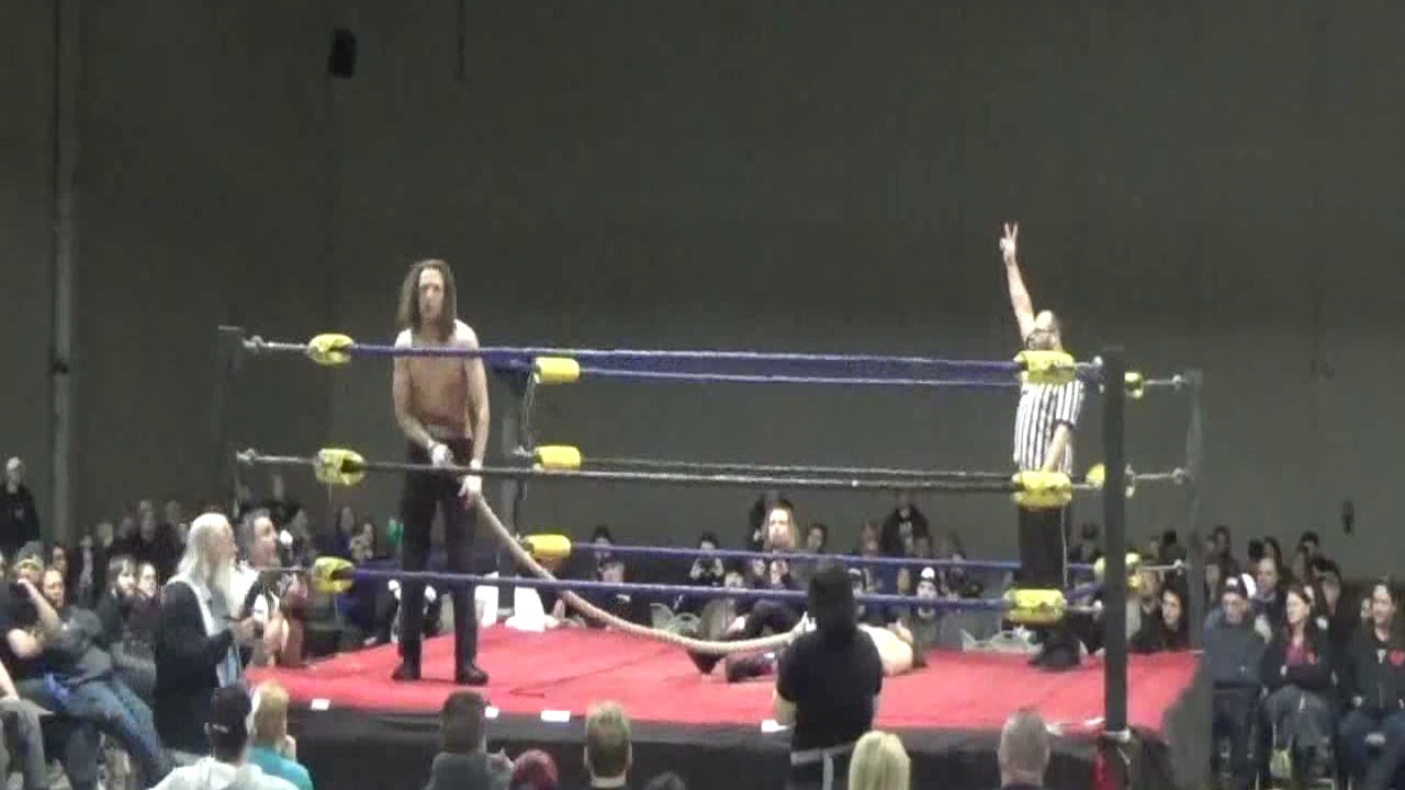 Billy Ray Daniels vs Cody Manning Texas Bullrope match 1 6 2018 - YouTube