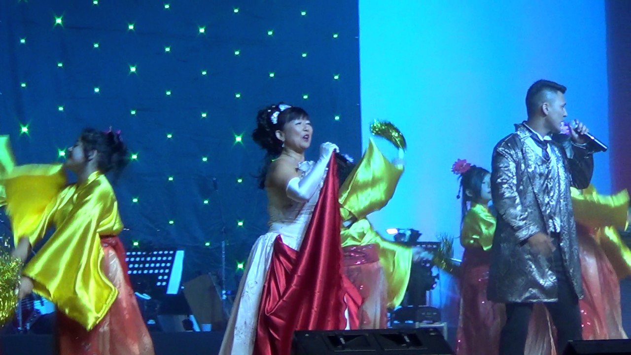 Grand Kouhaku The Friends 2016-Akemi & Minoru-Futari de Kampai - YouTube