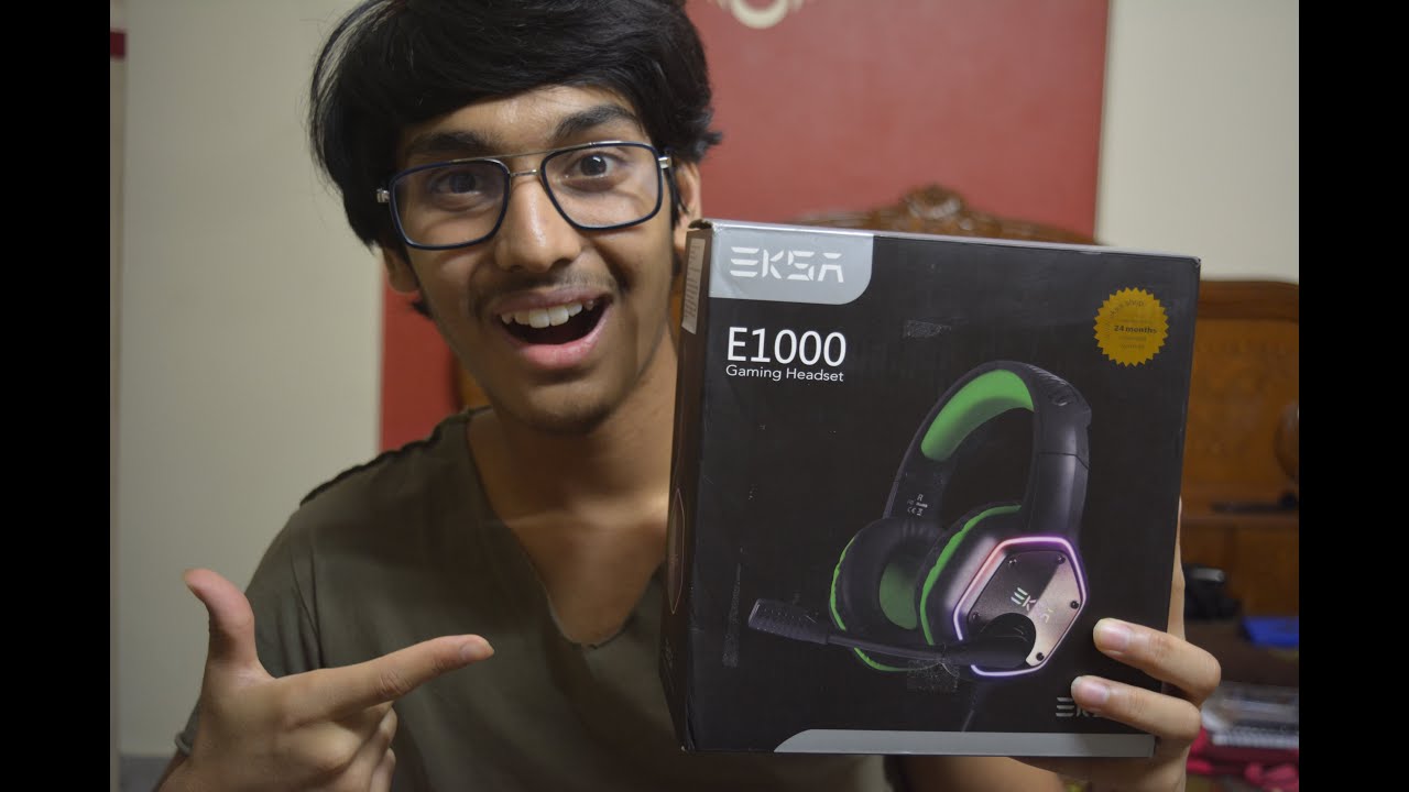 !!UNBOXING MY GAMING HEADSET!! - YouTube