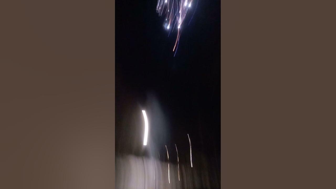 запускаем фейерверк на день рождения - YouTube