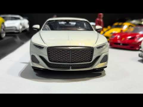 1/18 Bentley Bacur Model Car 
