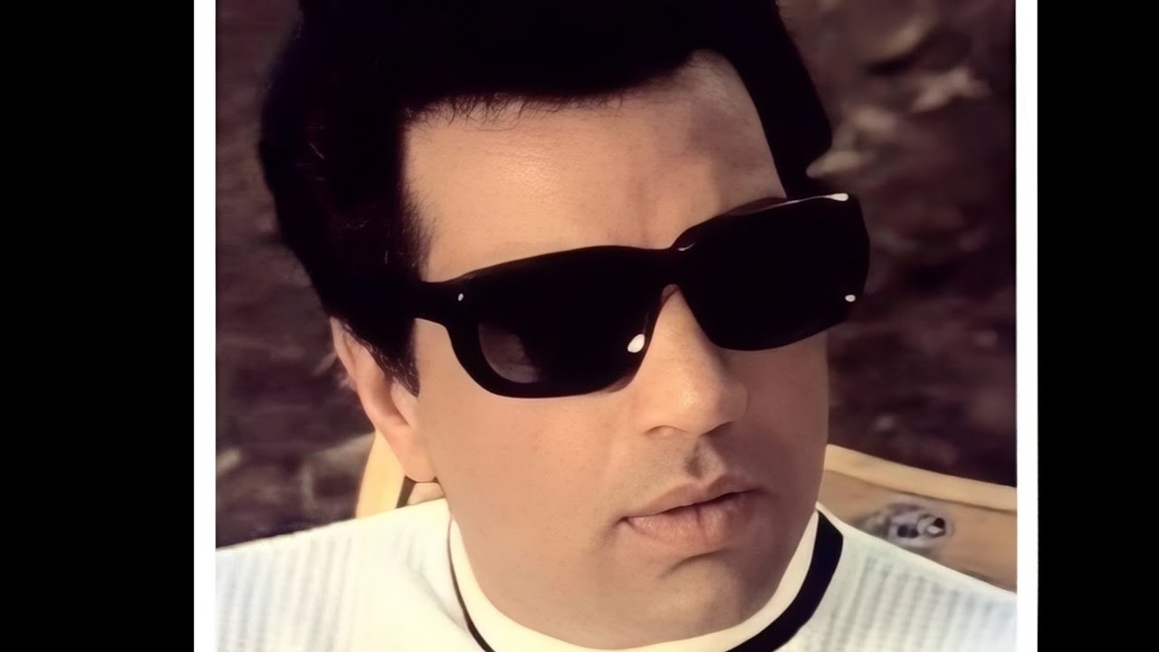 Dharmendra Beautiful Rare Pictures - YouTube