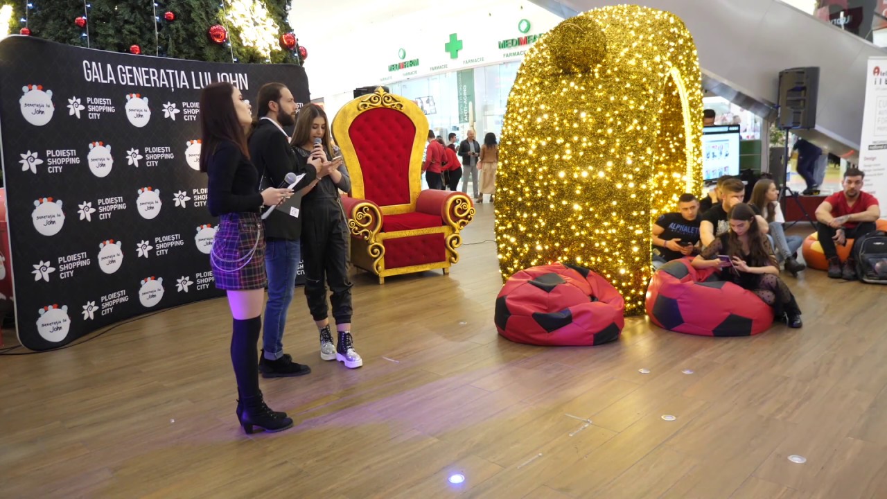 Moment de poezie la Gala Generația lui John cu Maria Magdalena Stan ...