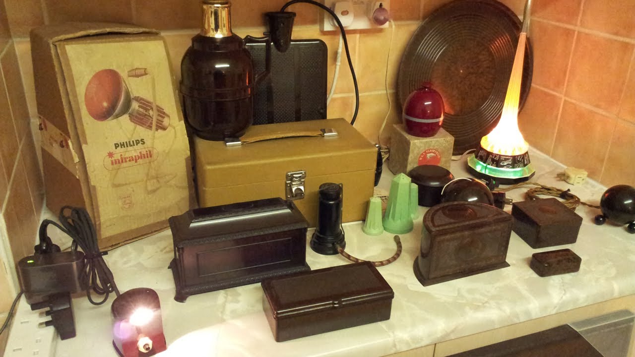 My entire bakelite collection (for now) - YouTube